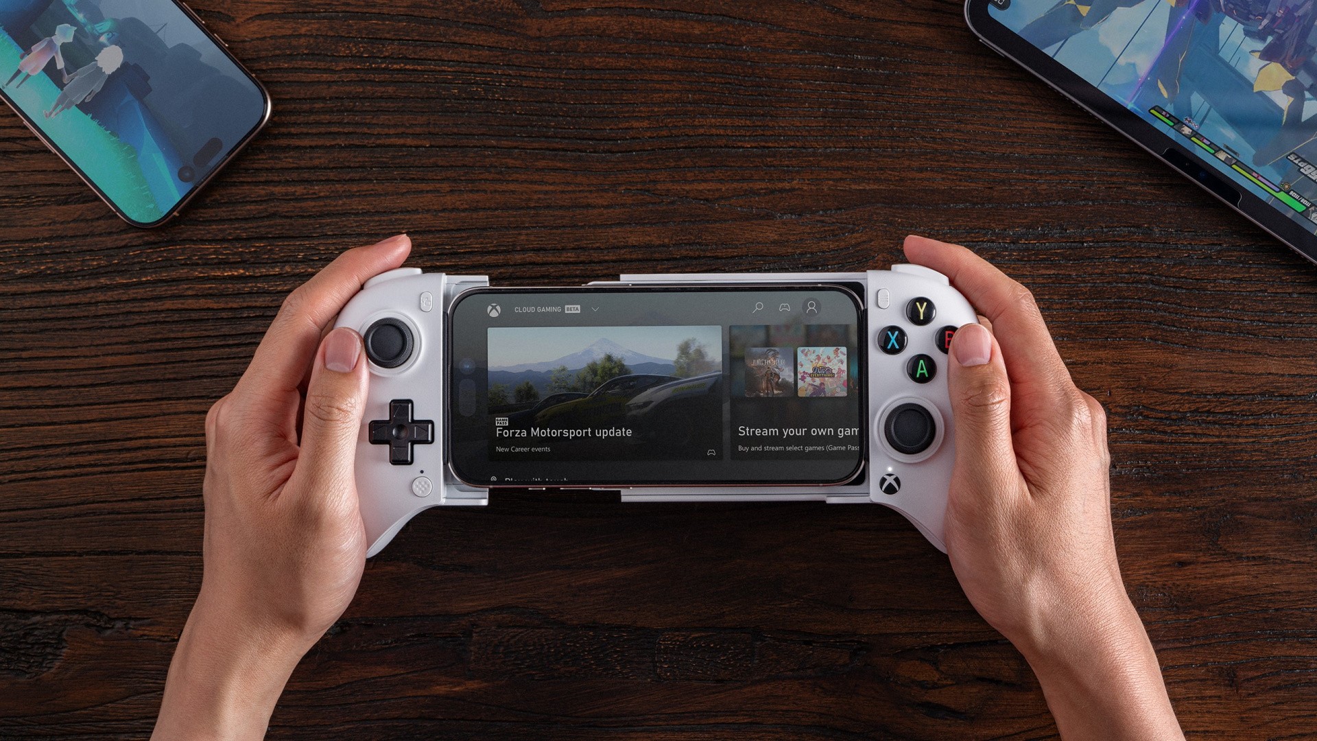 8BitDo's Official New Xbox Mobile Controller Includes Hall Effect ...