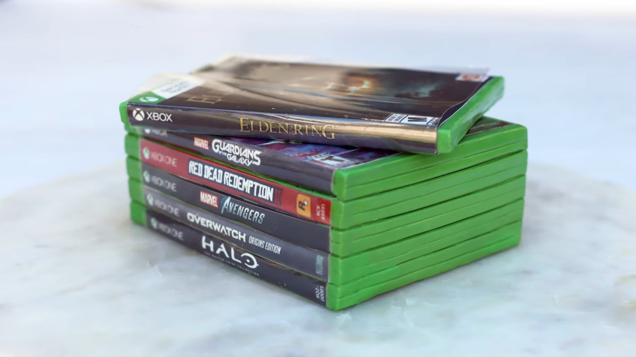 Random: This Might Be The Most Realistic Xbox Cake We've Ever Seen ...