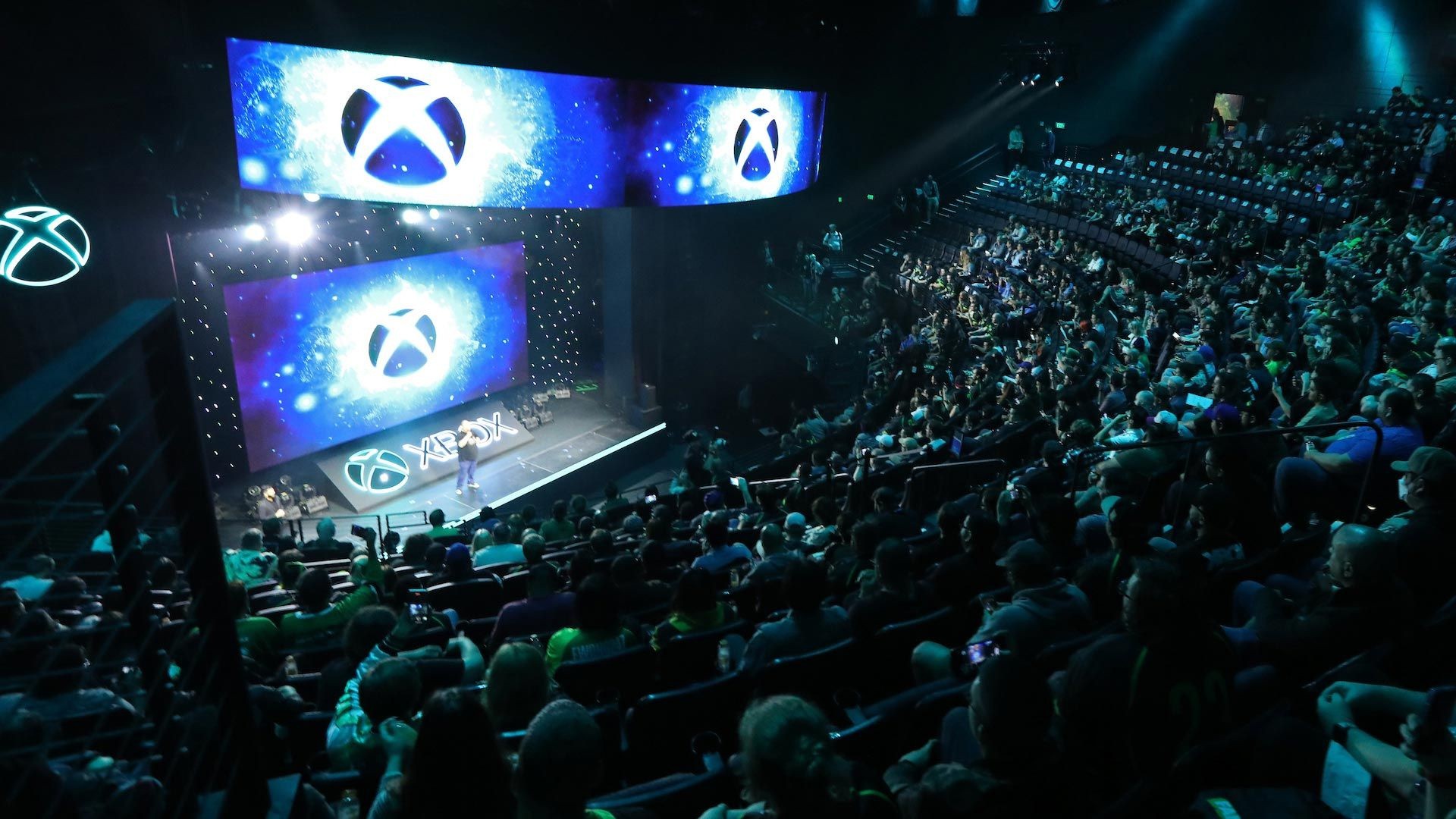 Xbox Exec 'Gets Chills' From The Moment Phil Spencer Revealed Backwards ...