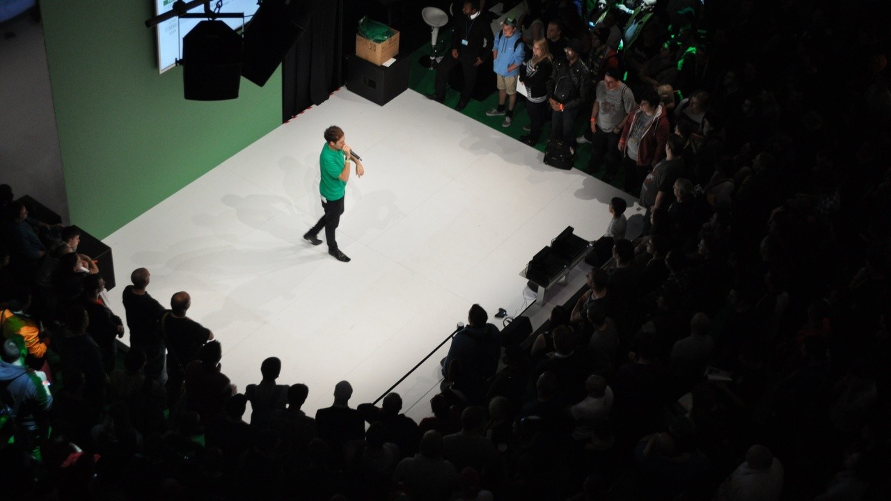 Exclusive: Xbox One Stage Show Twitter Storm Kicks Off | Pure Xbox